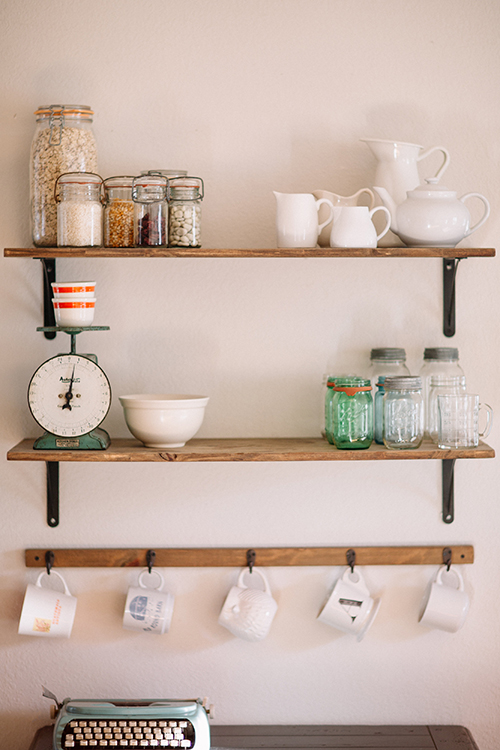 Interview with a Minimalist: Alison Little - Hippie in Disguise