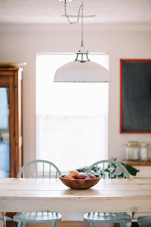 Interview with a Minimalist: Alison Little - Hippie in Disguise